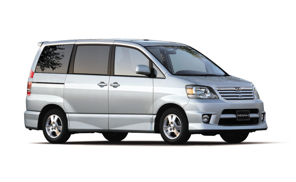 Choose Toyota Noah / Voxy over Hiace van for transporting loved ones or ...