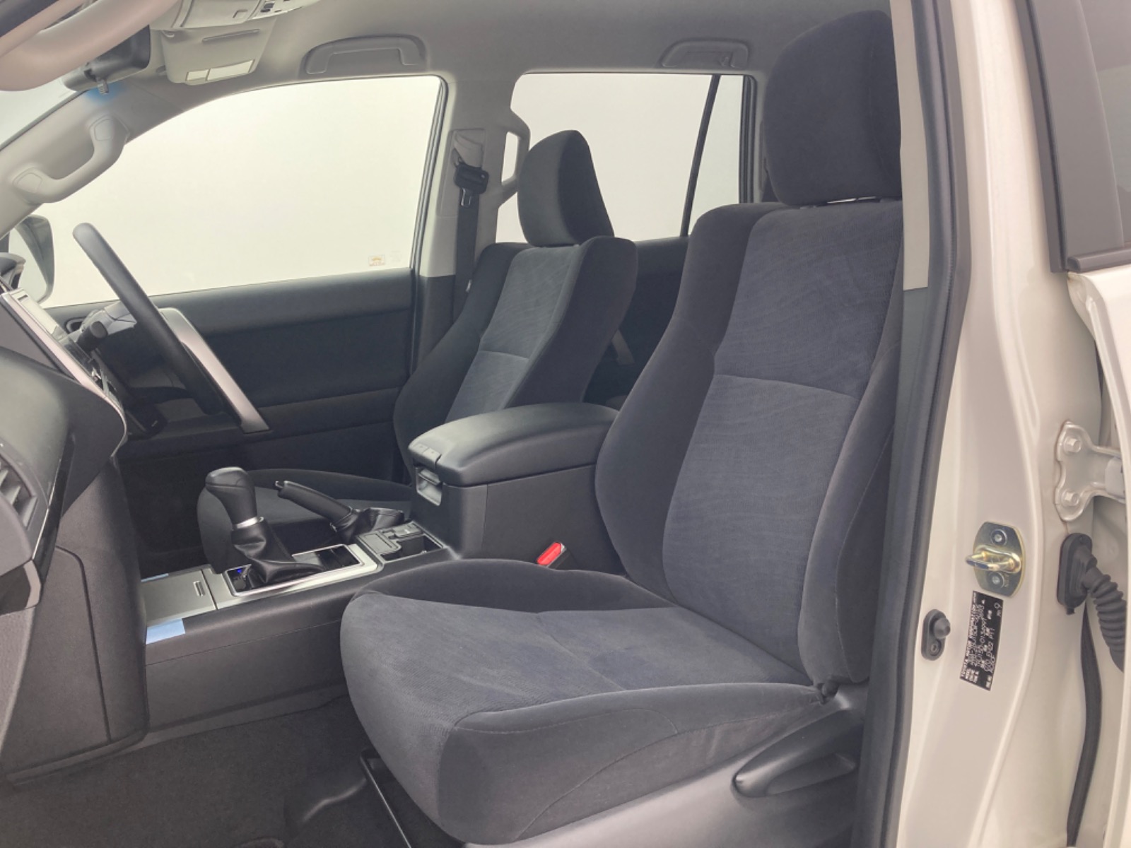 Land Cruiser Prado TRJ150: Models , Features, Performances - Carused.jp